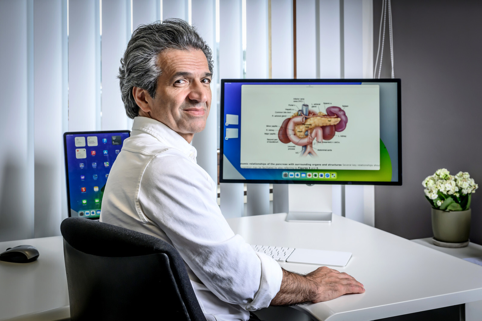 Prof. Baki Topal - Stichting tegen Kanker